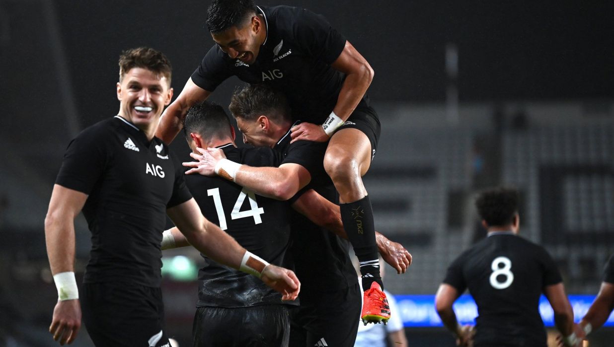 Wasserman expande su red de talento en el rugby tras la compra de la ...