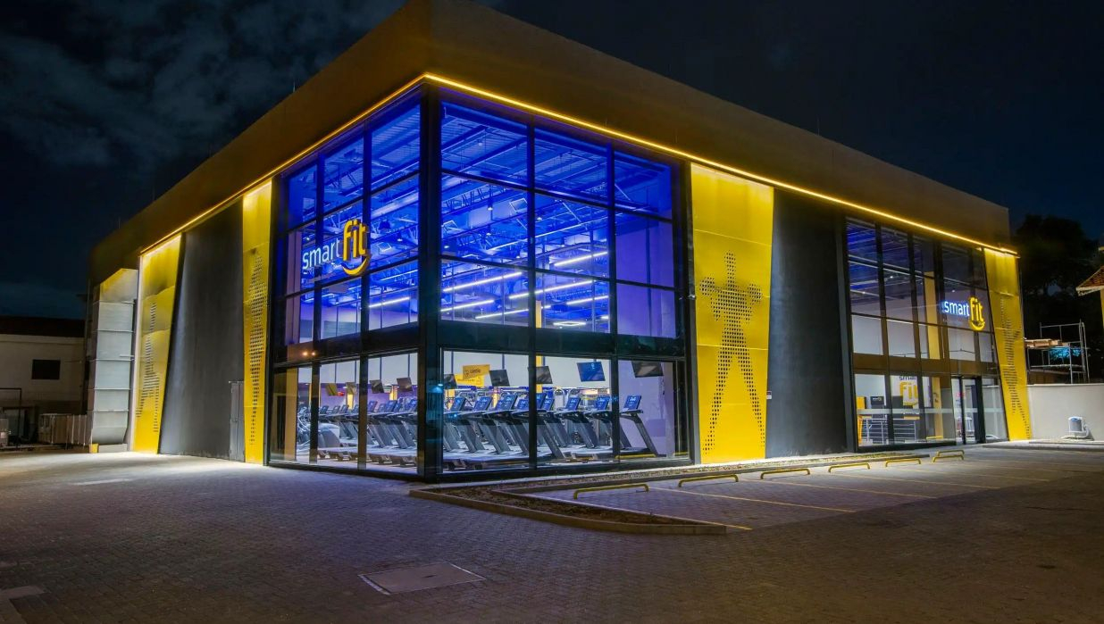 La brasileña Smart Fit gana 92 millones tras disparar sus ventas un 50% ...
