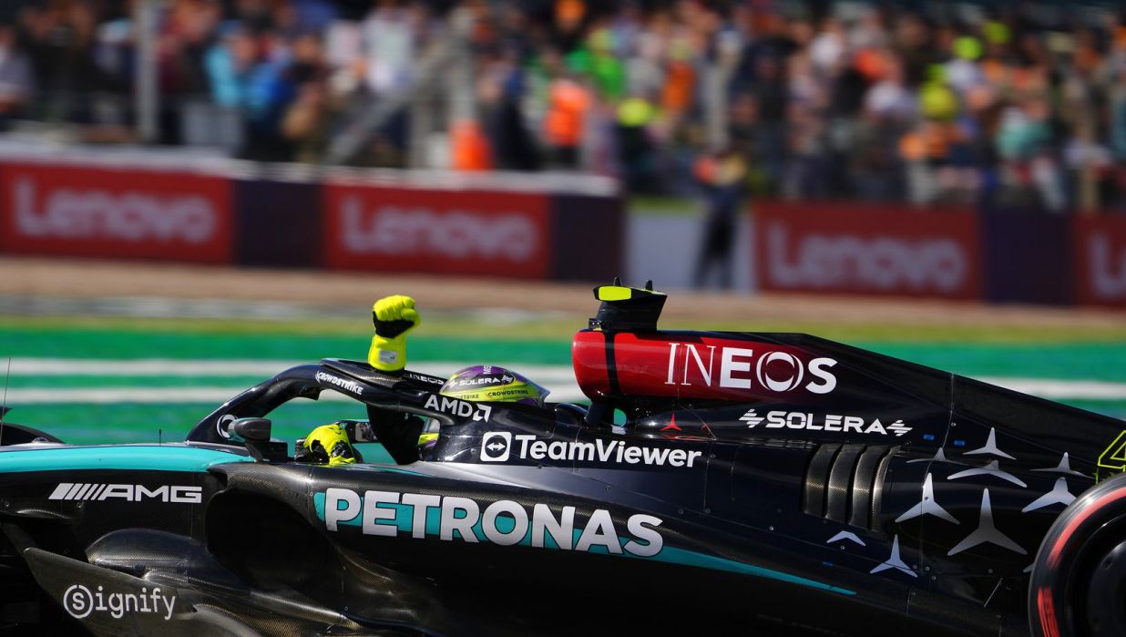 Signify firma como patrocinador de la escudería Mercedes-AMG Petronas F1