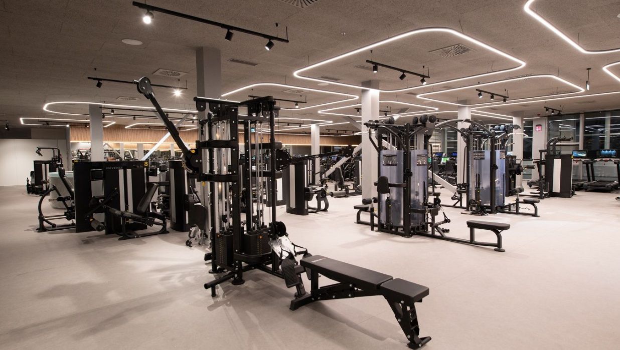 Así se renueva el BAKH el área de fitness de la ciudad deportiva de ...